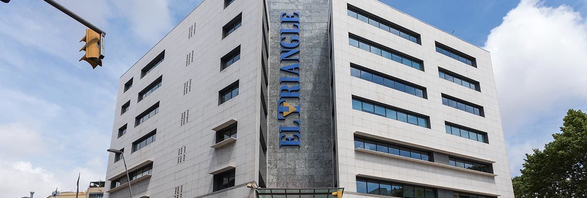 Location, how to arrive, accesses, hours, services | El Triangle Shopping